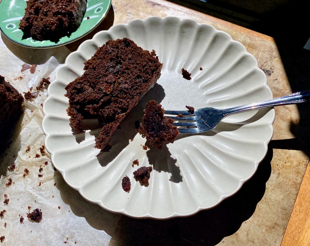 Dark Chocolate Molasses Fruit Loaf [vegan] – Hungry and Frozen