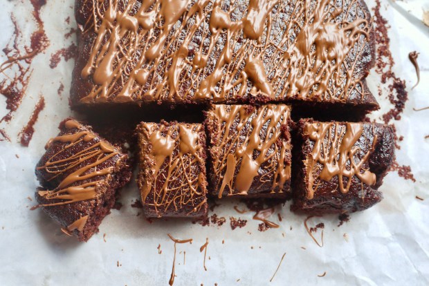 Absolutely nothing chocolate cake (with a cookie variation) – Hungry ...